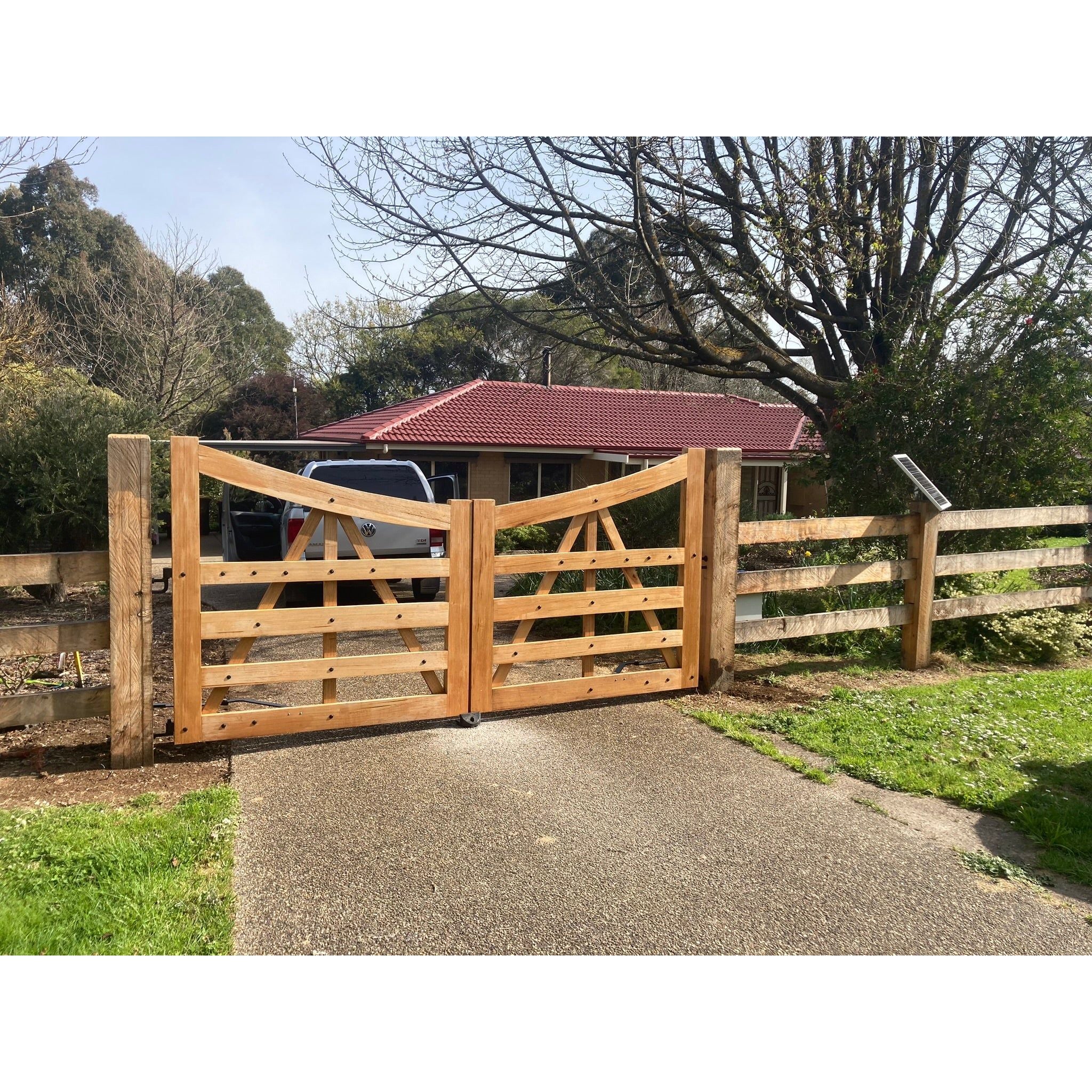 Swing Gate Installation – Uneek Automation